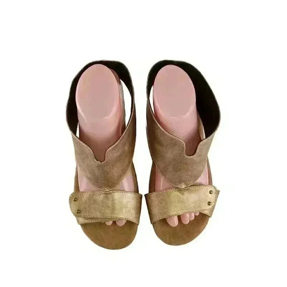 Modzori Argo | Shoes | Modzori Argo 2in Reverisible Blackgold Wedge ...